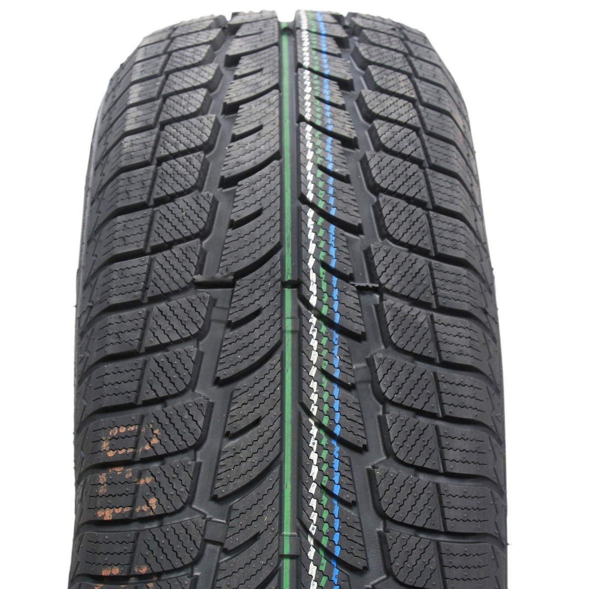 215/60R17 - TECHMOT